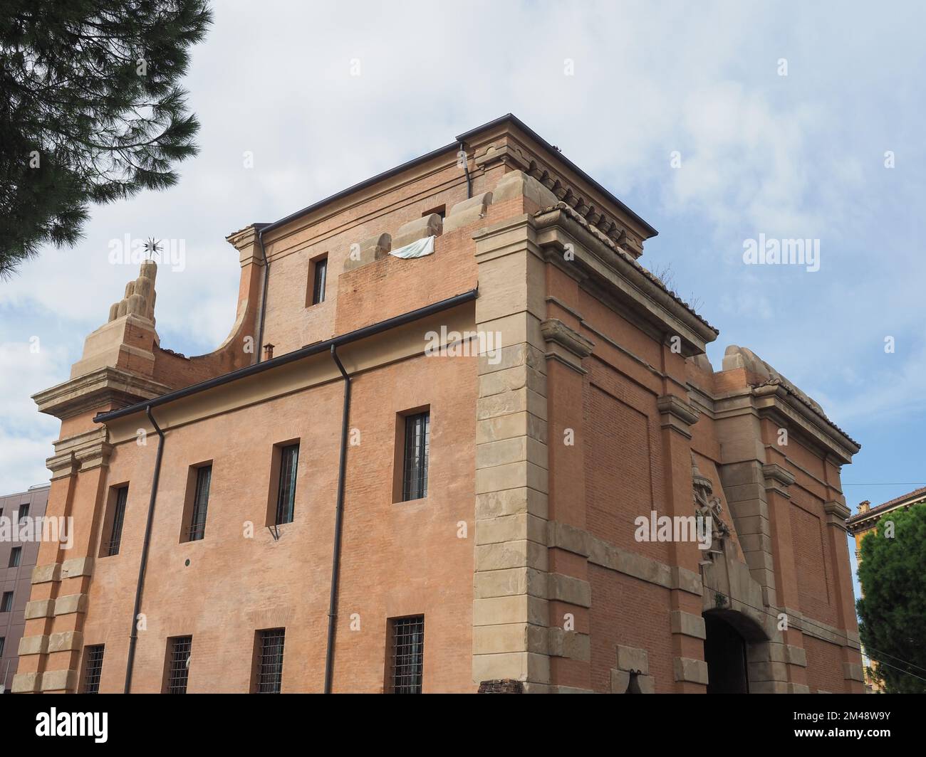 Porta Galliera city gate in Bologna, Italy Stock Photo - Alamy