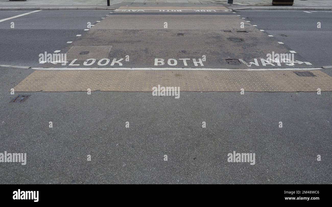 Look both ways sign in London, UK Stock Photo - Alamy