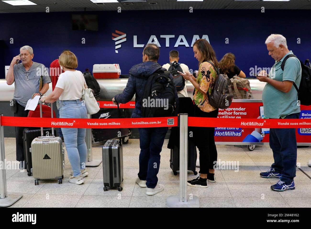 Latam airlines ticket counter hi-res stock photography and images - Alamy
