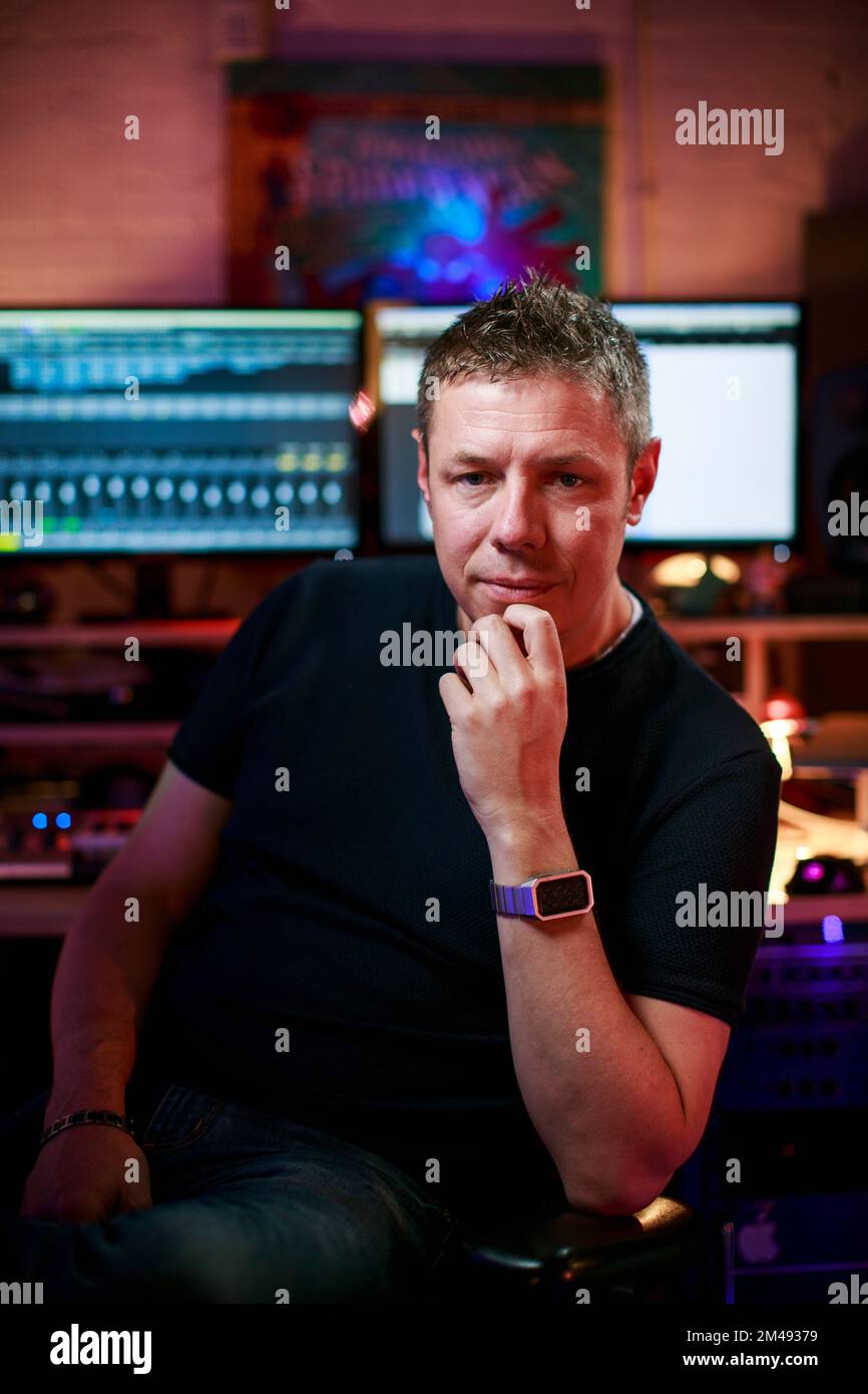 Si hulbert portrait hi-res stock photography and images - Alamy