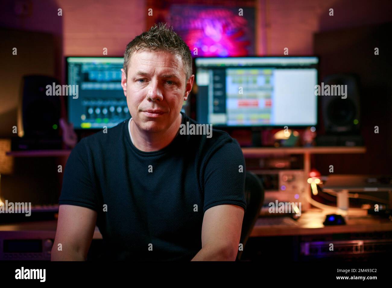 Si hulbert portrait hi-res stock photography and images - Alamy