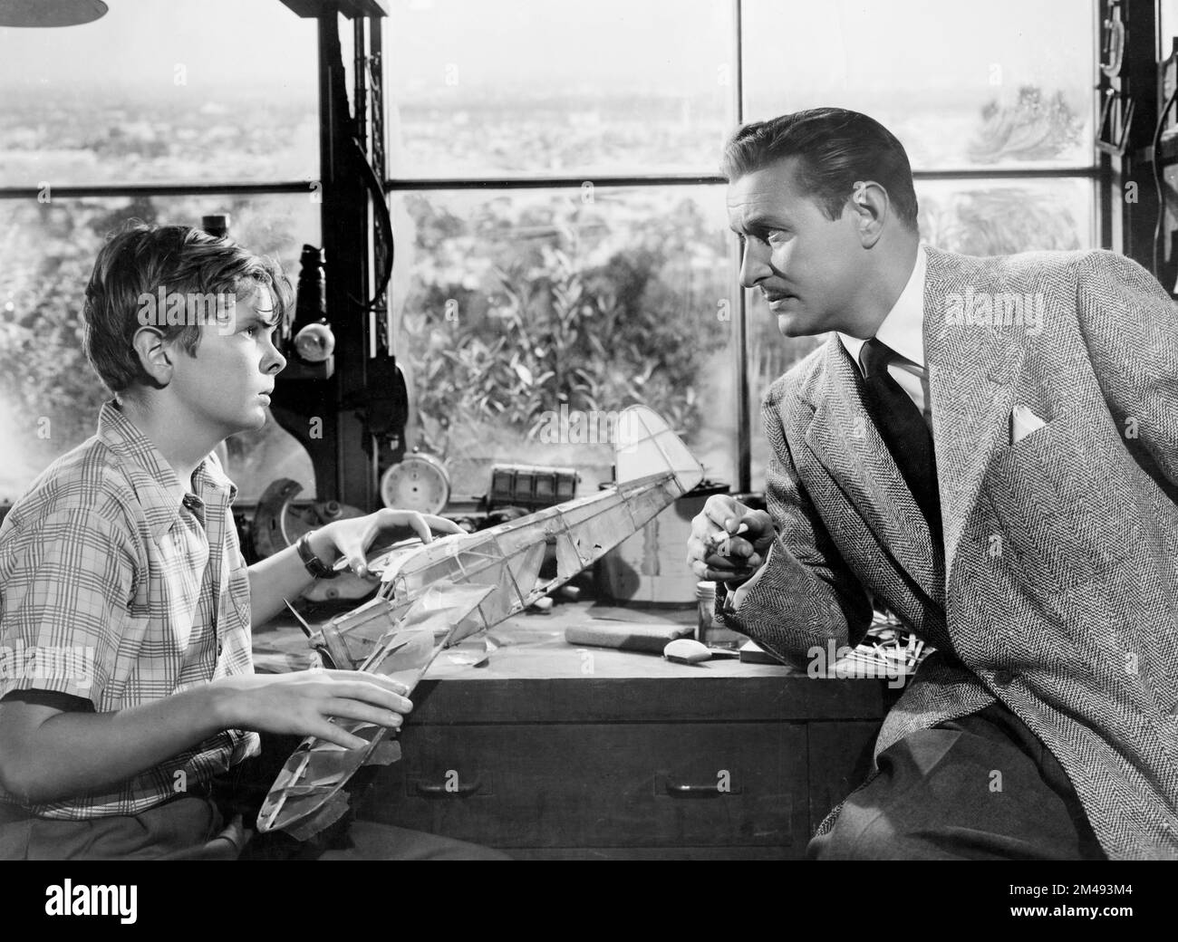 Ted Donaldson, Robert Douglas, on-set of the Film, "The Decision Of ...