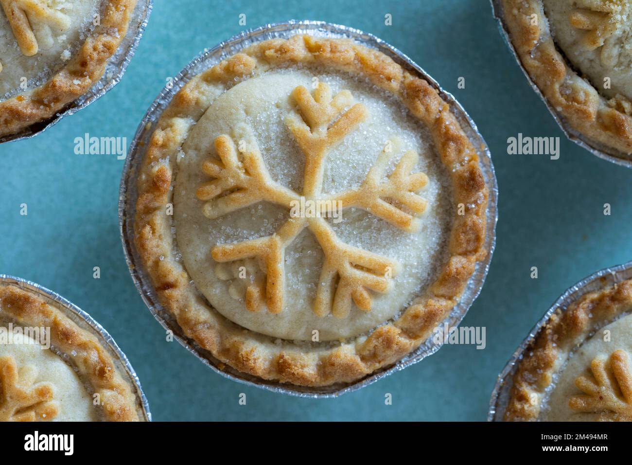 Mince pie hi-res stock photography and images - Alamy