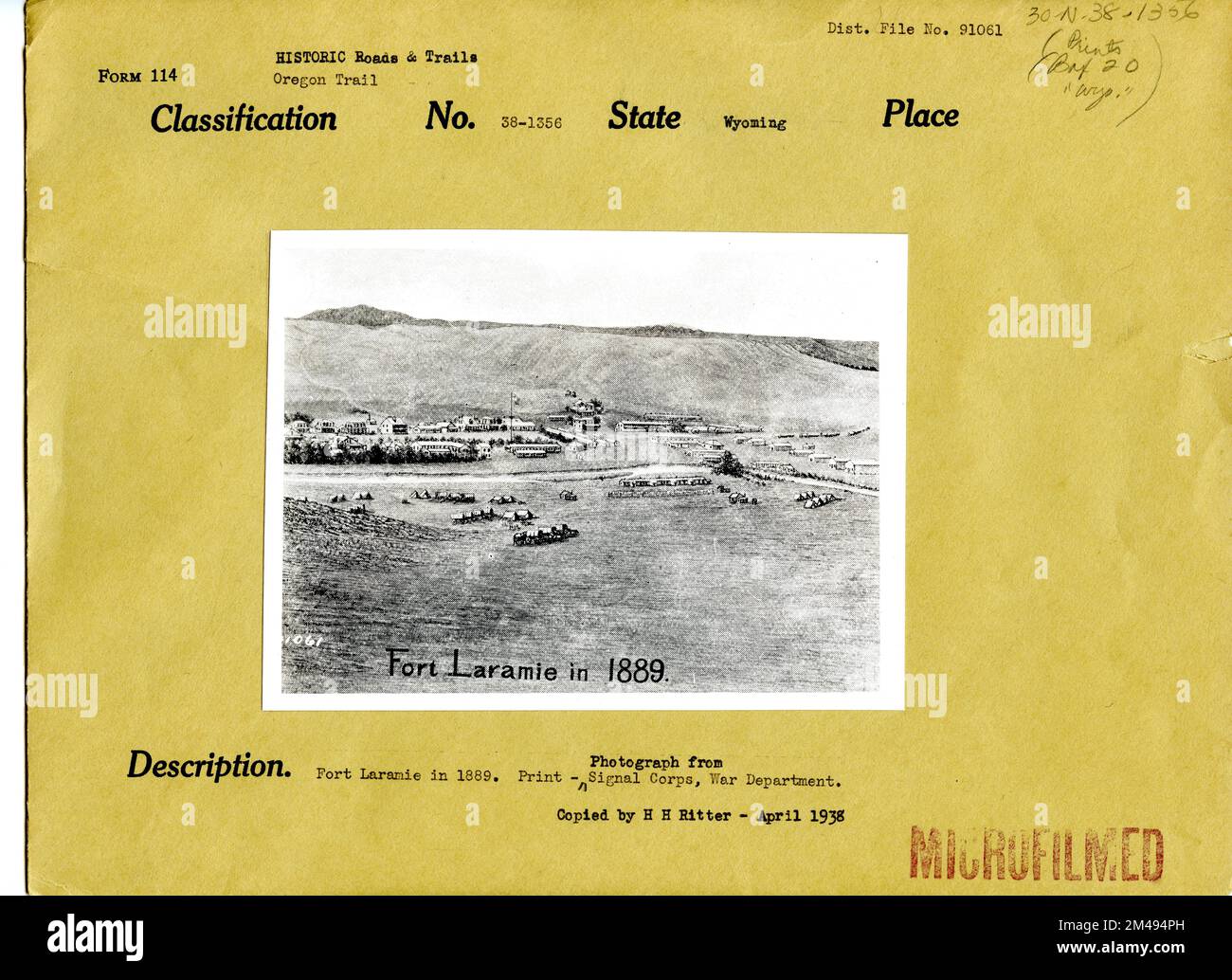 Fort Laramie in 1889. Original caption: Fort Laramie in 1889. Signal ...