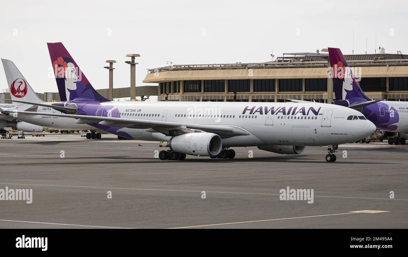Honolulu, Hawaii, USA. 19th Dec, 2022. Hawaiian Airlines Airbus A330 ...