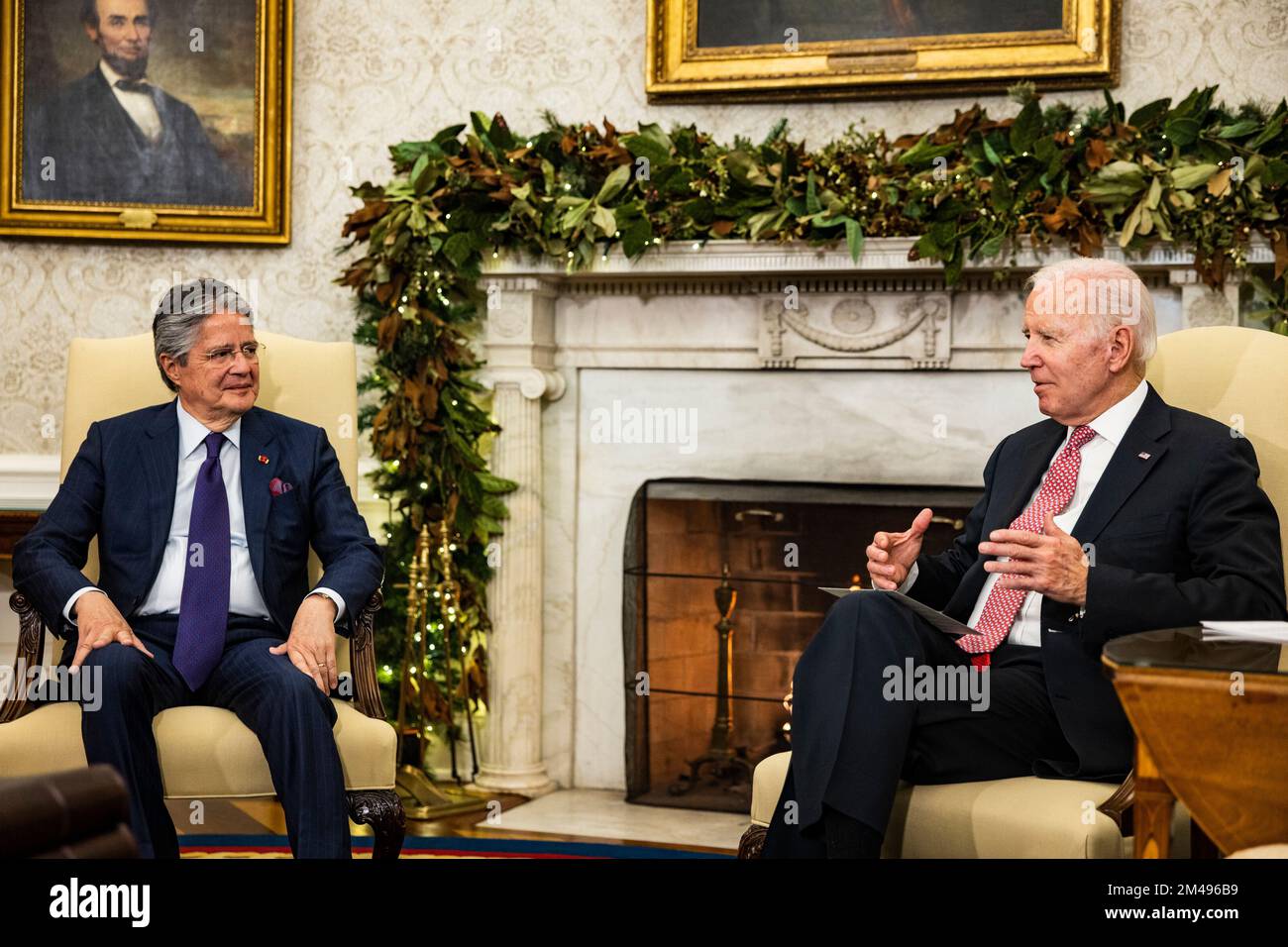 Washington, DC. 19th Dec, 2022. US President Joe Biden (R) meets with ...