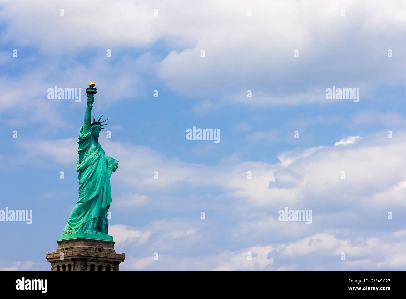Statue of liberty view from crown hi-res stock photography and images ...