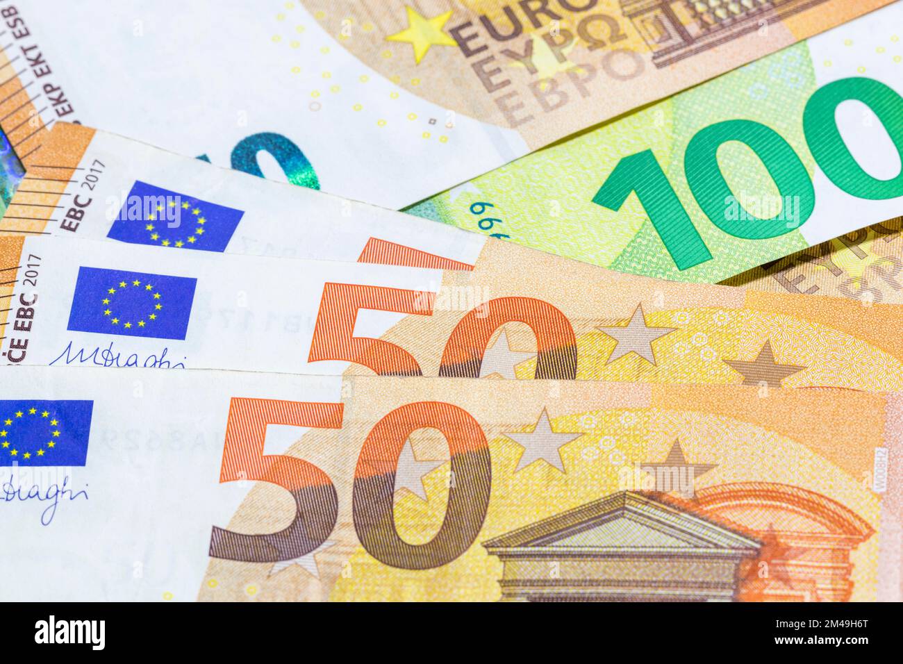 Banknotes, banknotes, 50 Euro notes, 100 Euro note Stock Photo - Alamy