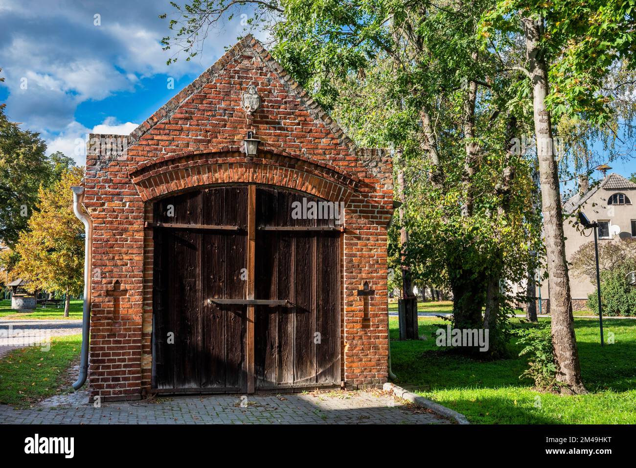 Building central fire department hi-res stock photography and images ...