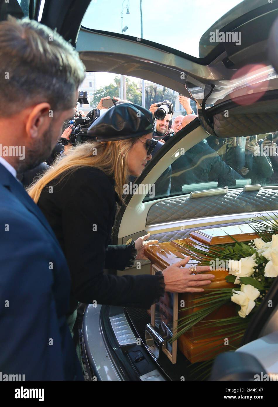 Rome, . 19th Dec, 2022. Rome, Sinisa Mihajolovic funeral in the ...