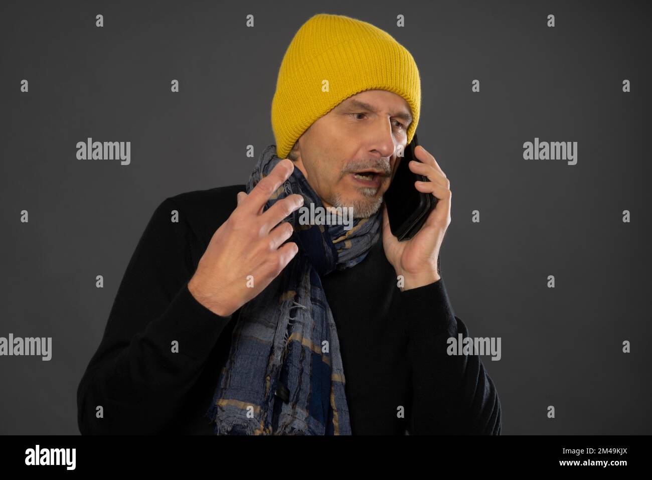 Yellow headgear hi-res stock photography and images - Alamy