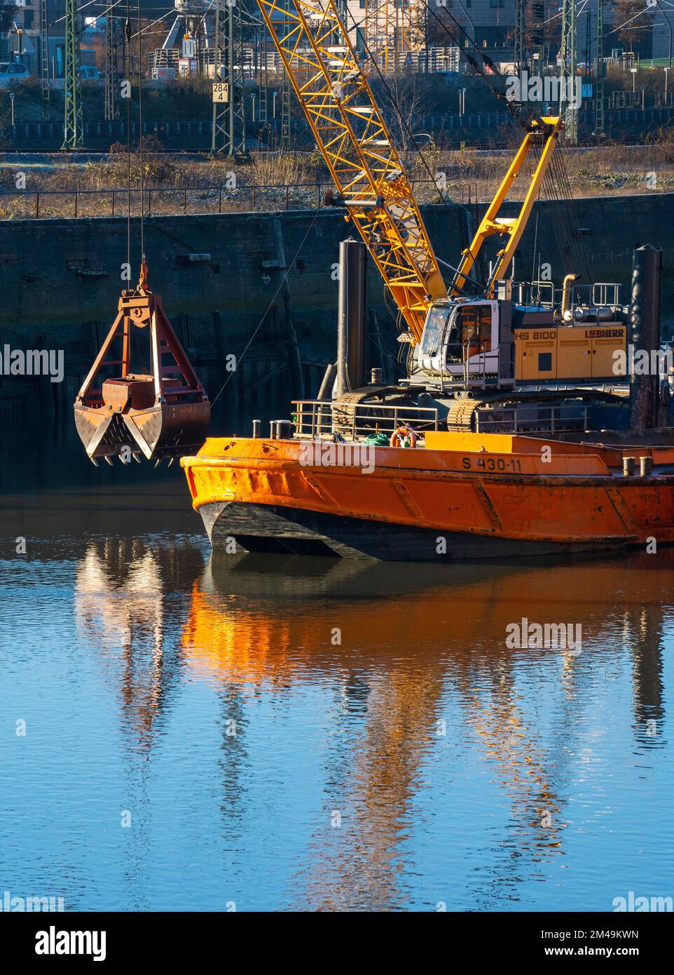 Dredging, dredging, harbour, harbour sludge, fairway, ship, dredger ...