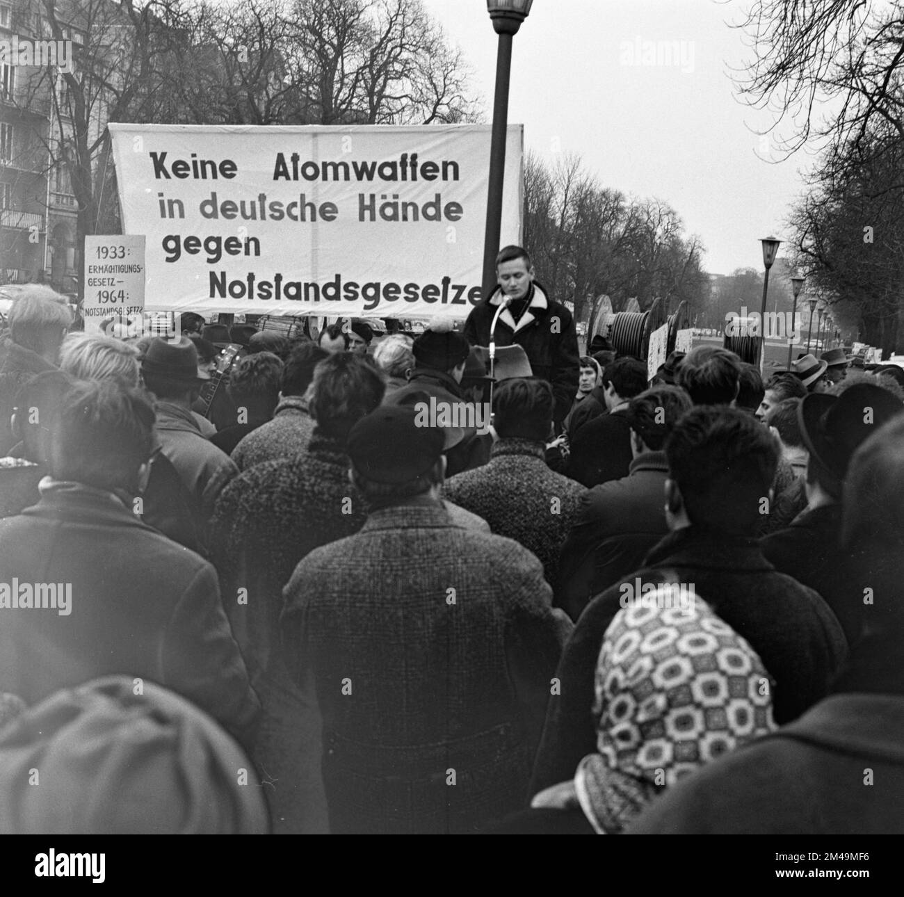 The anti-war day celebrated by trade unions and other democratic ...