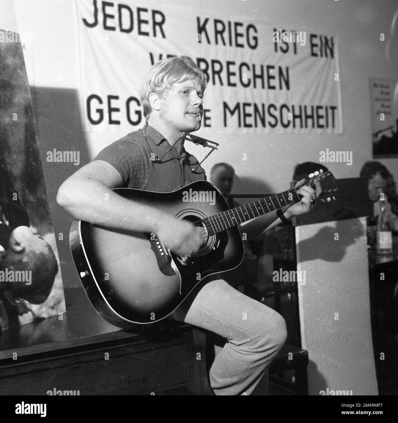 The anti-war day celebrated by trade unions and other democratic ...