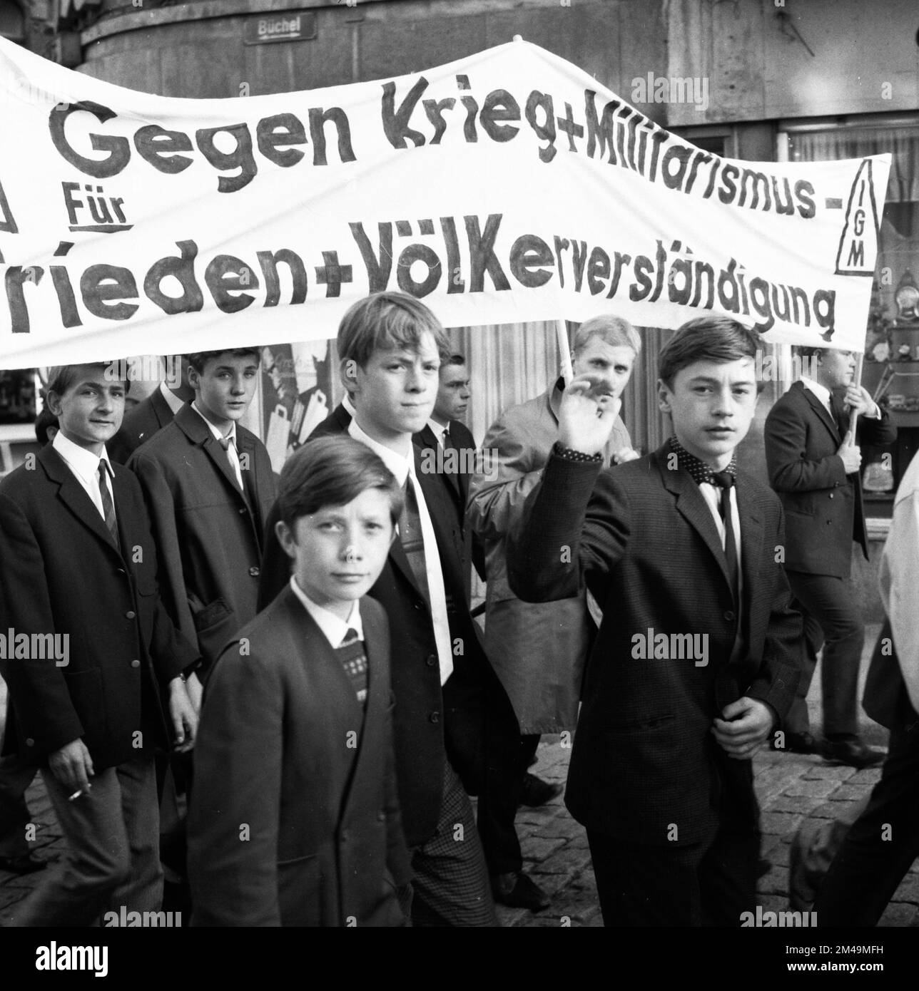 The anti-war day celebrated by trade unions and other democratic ...