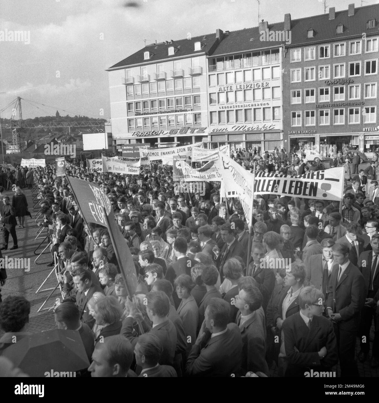 The anti-war day celebrated by trade unions and other democratic ...