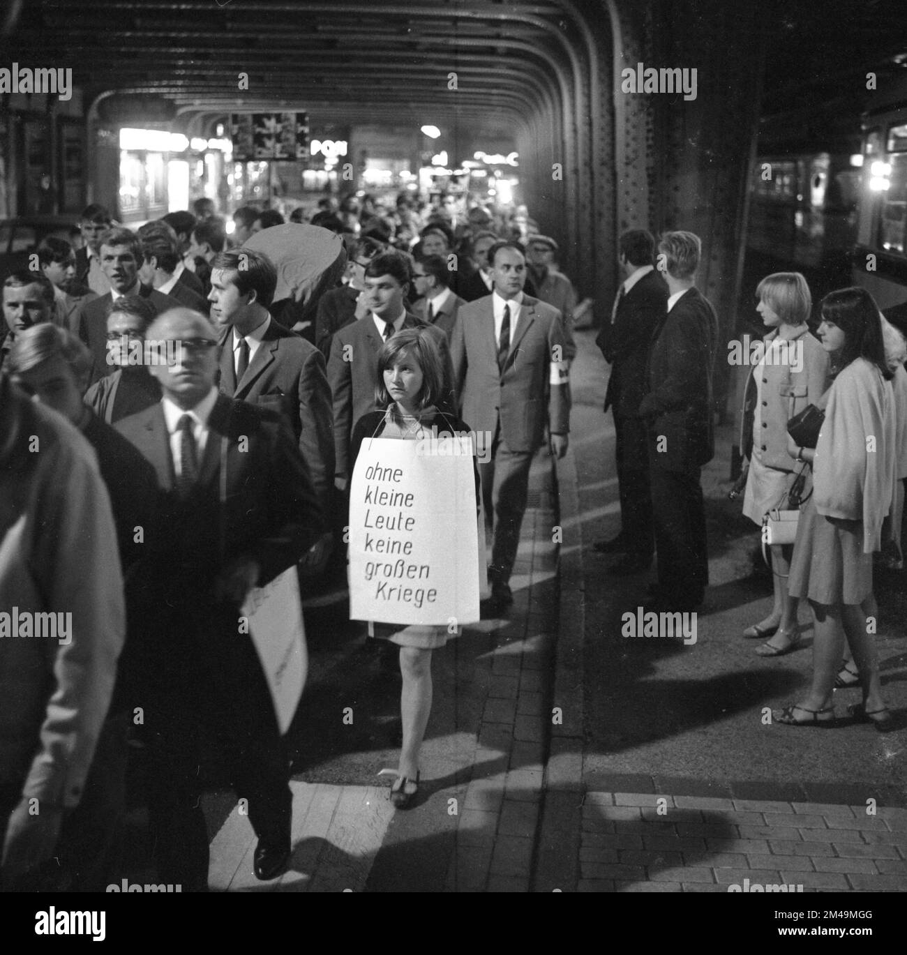 The anti-war day celebrated by trade unions and other democratic ...
