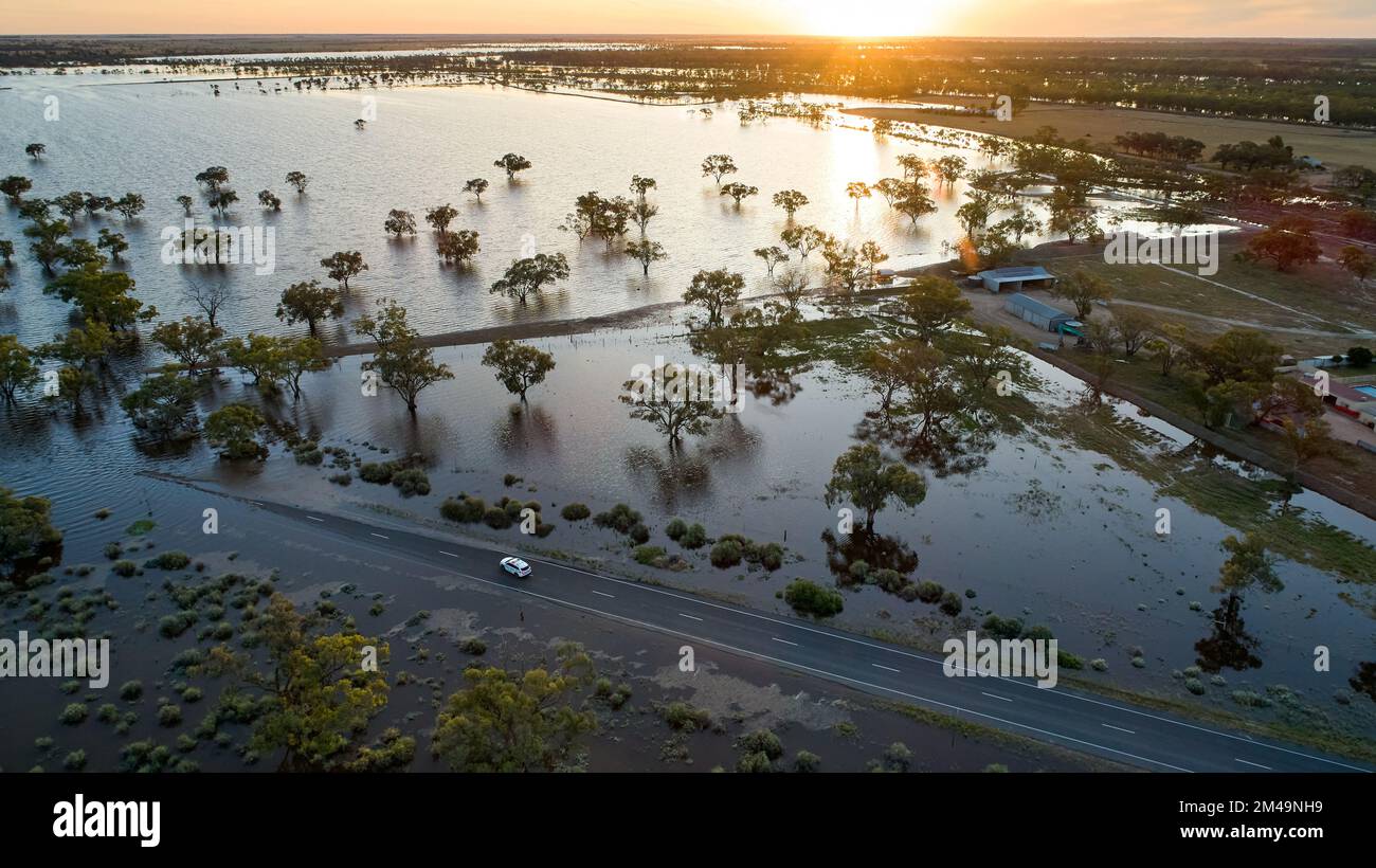 Flood levee hi-res stock photography and images - Alamy