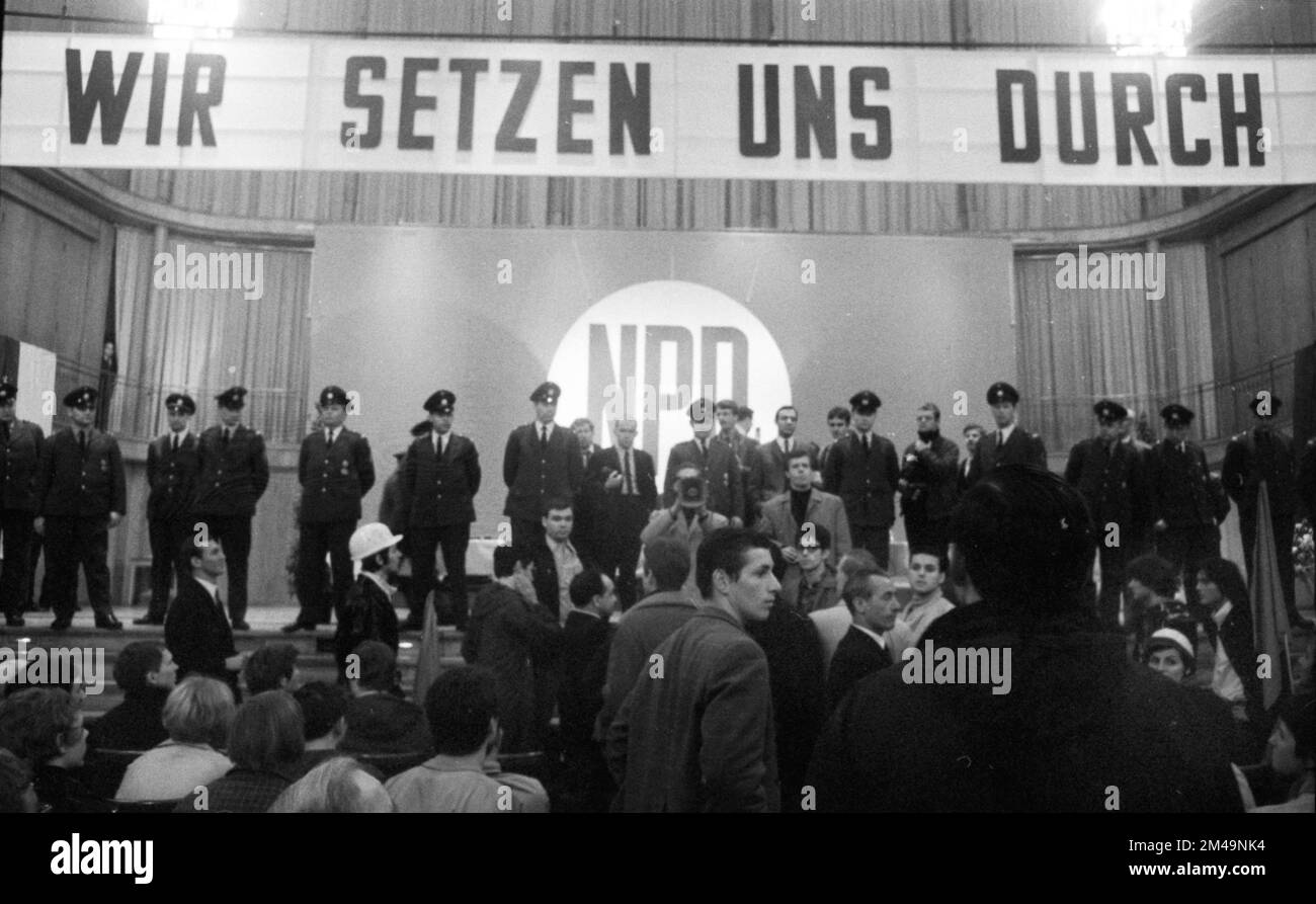 The election campaign of the radical right-wing National Democratic ...