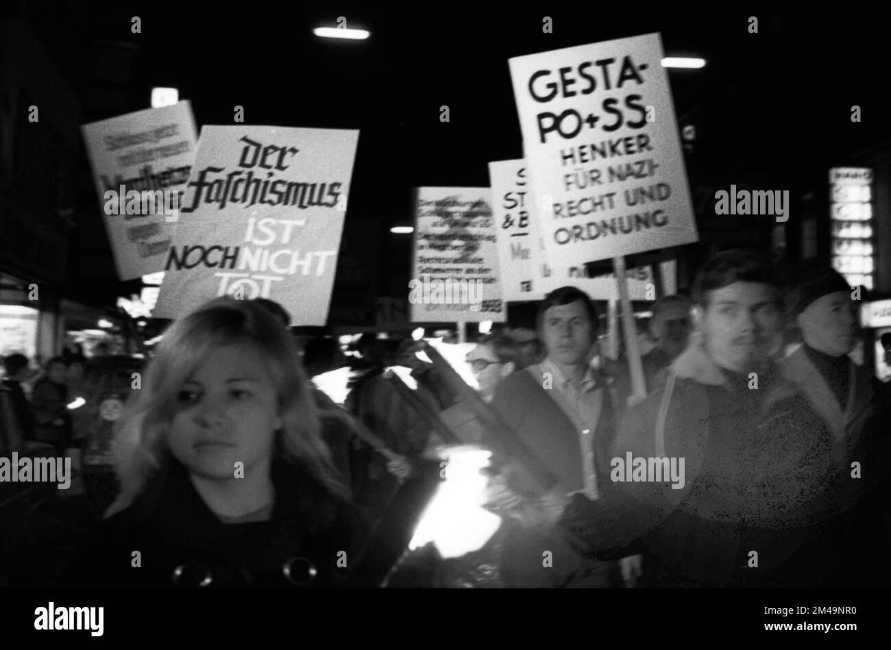 Cologne leftists demonstrated against neo-Nazis and international ...