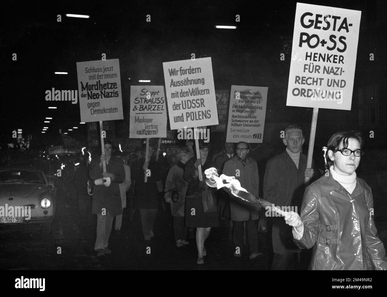 Cologne leftists demonstrated against neo-Nazis and international ...