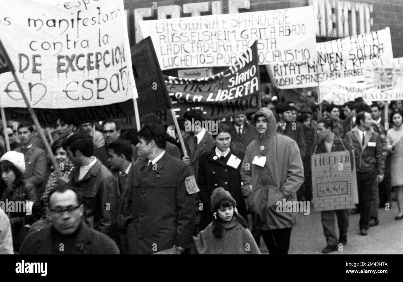 Political oppression Black and White Stock Photos & Images - Alamy