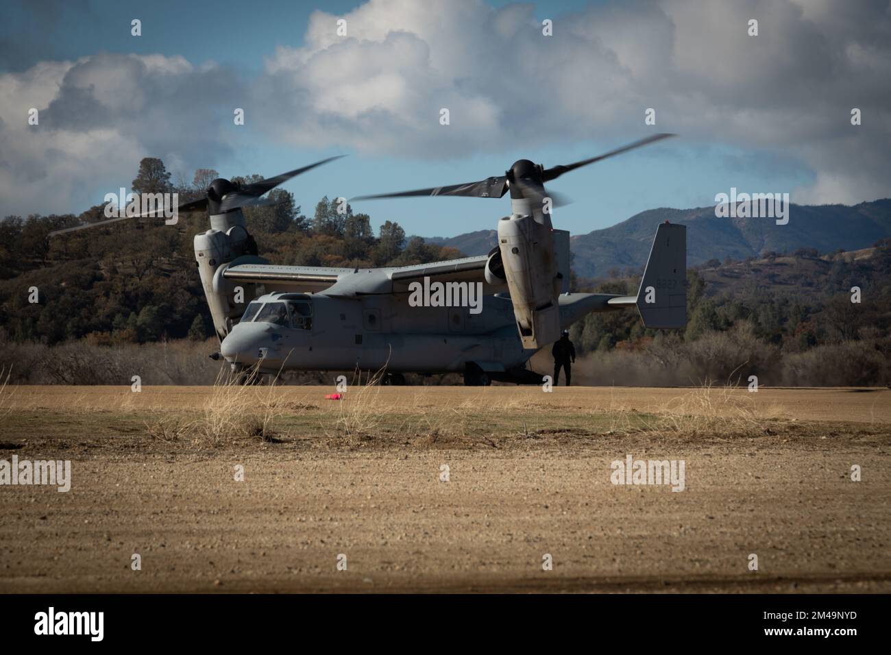 U.S. Marines with Marine Aircraft Group 39, 3rd Marine Aircraft Wing ...