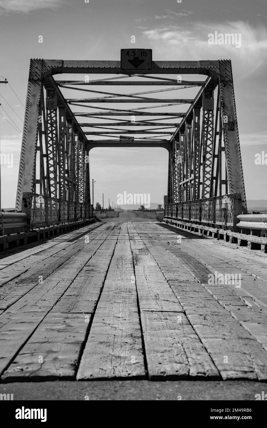 Alberta back country Black and White Stock Photos & Images - Alamy