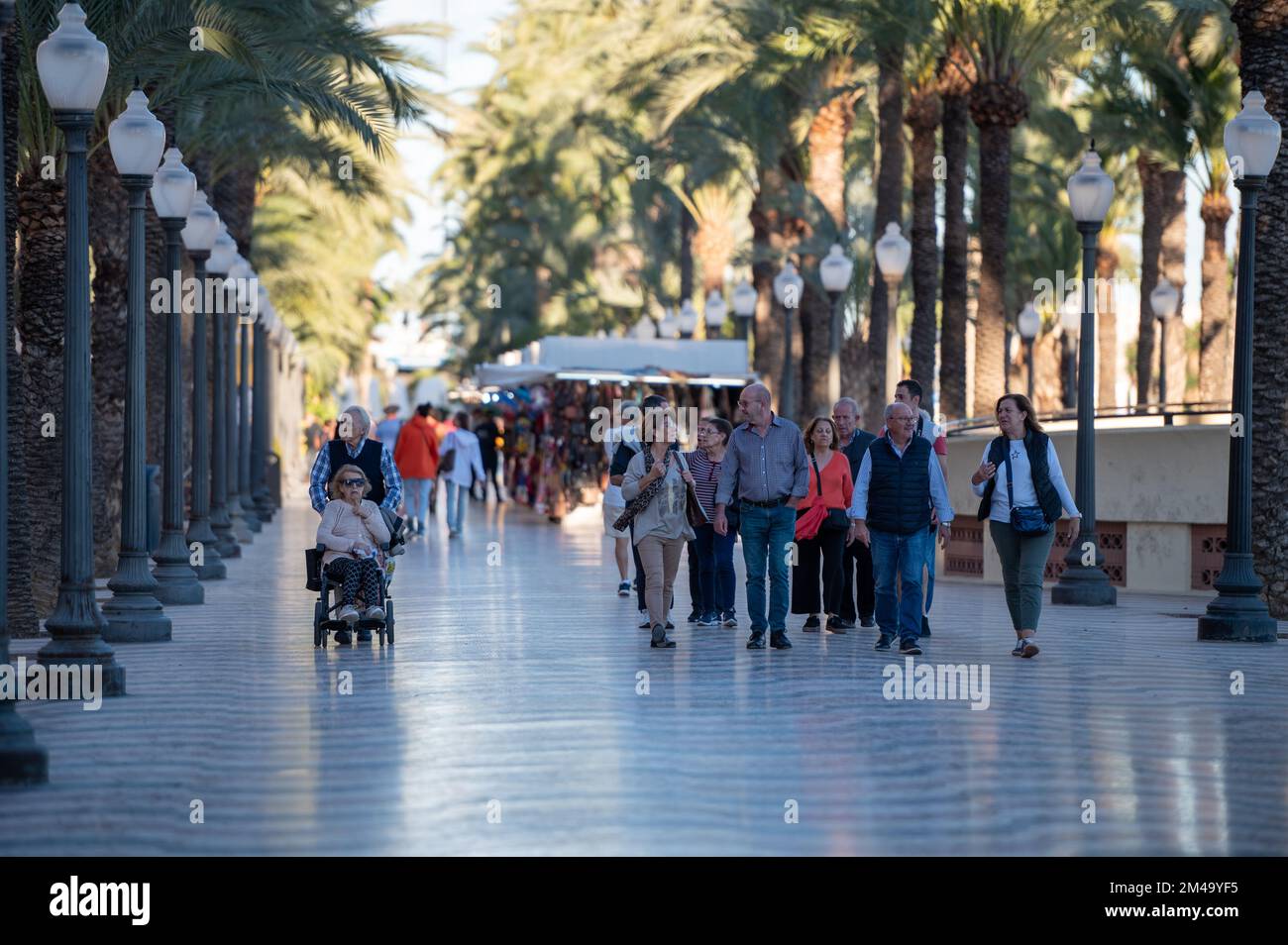 Alicante, Spain : 2022 November 18 : People walking on the Paseo ...