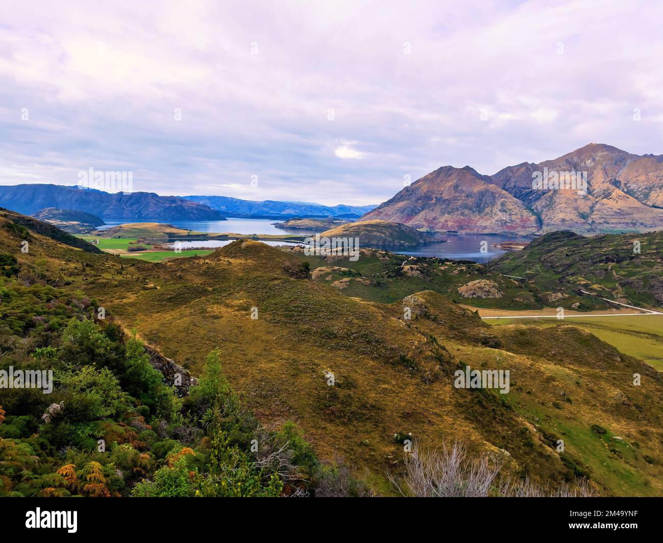 Stunning panoramic views of the bays of Lake Wanaka from the top of the ...