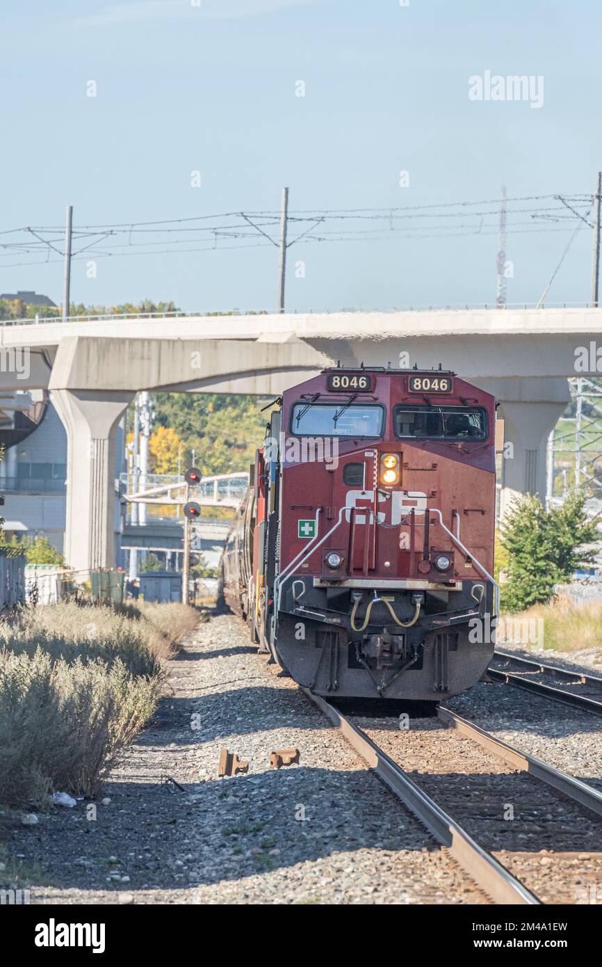 Train travel through alberta hi-res stock photography and images - Alamy