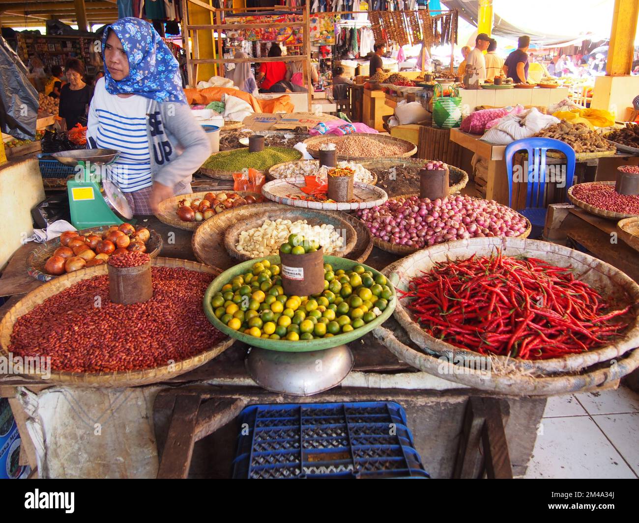 Extreme market: Manado Indonesia Stock Photo - Alamy