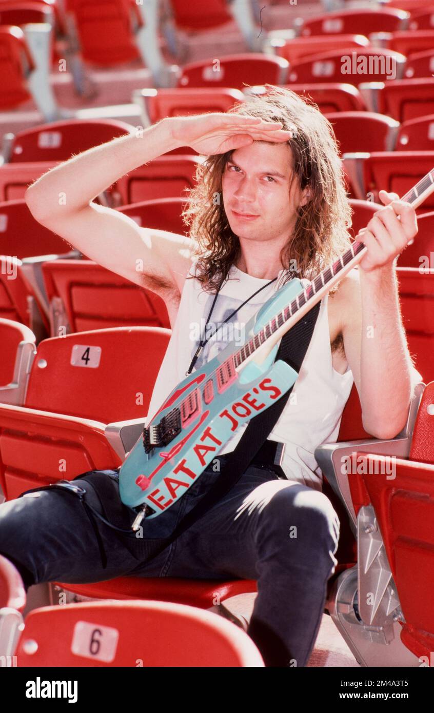 Paul Gilbert 80s