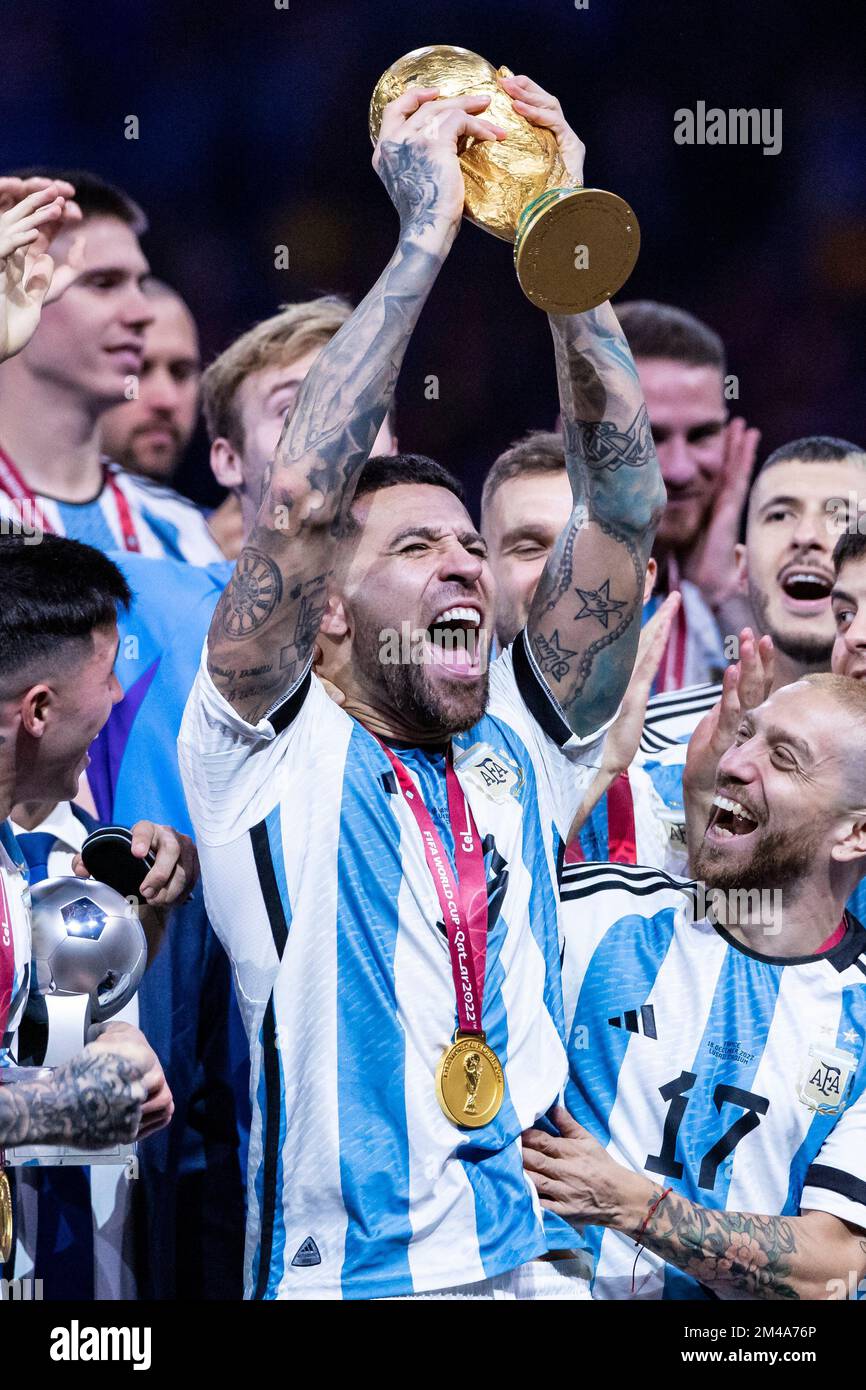 Lusail, Qatar. 18th Dec, 2022. Soccer: World Cup, Argentina - France, final round, final, Lusail ...