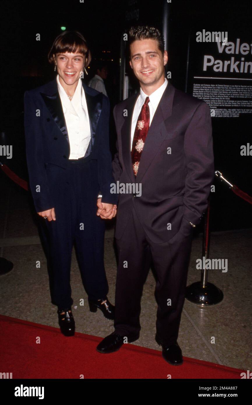 Jason Priestley and Christine Elise at the Preview for Stage ...