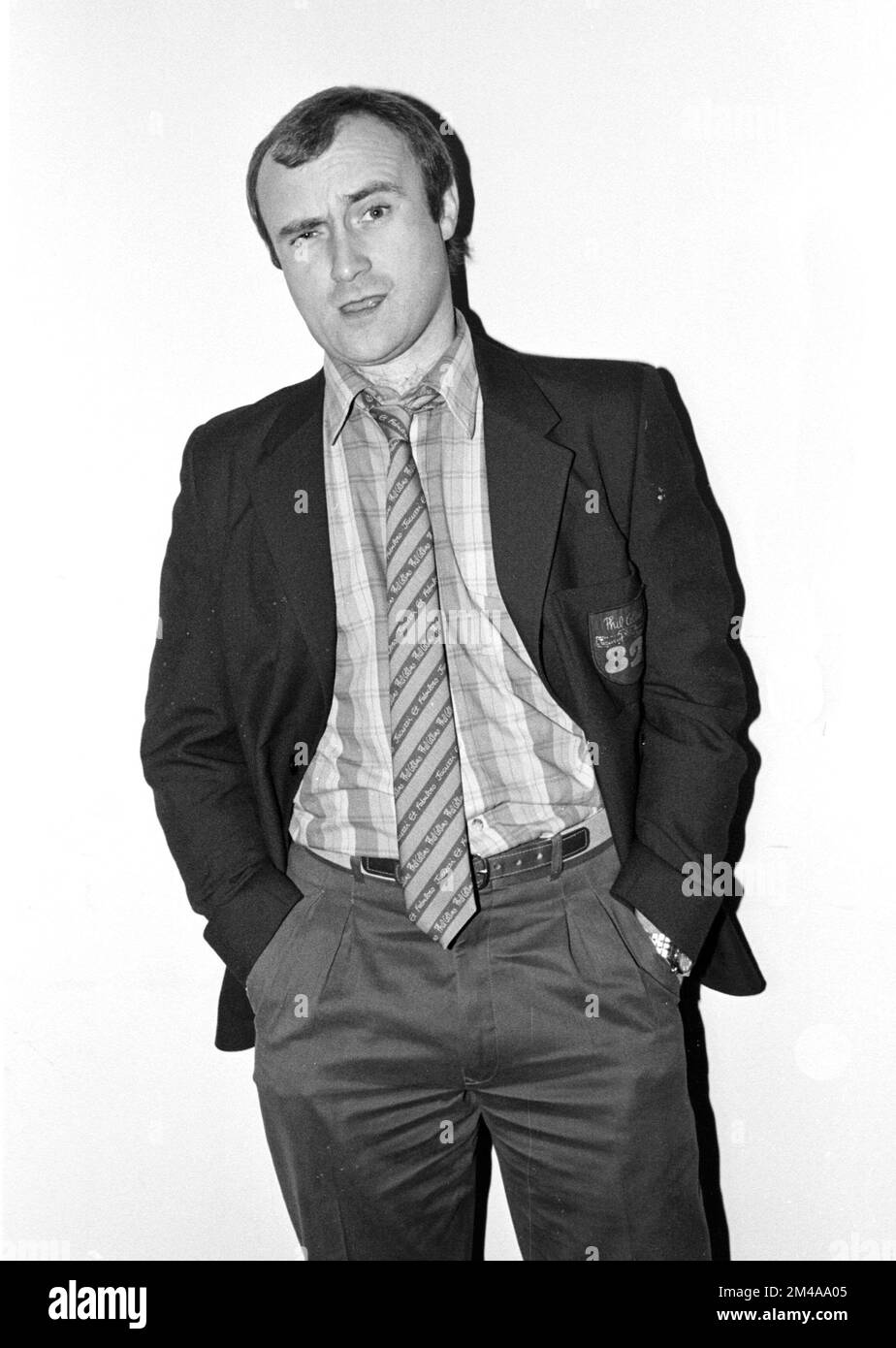 Phil Collins backstage at the TV show "Solid Gold". in 1983 Credit: Ron ...