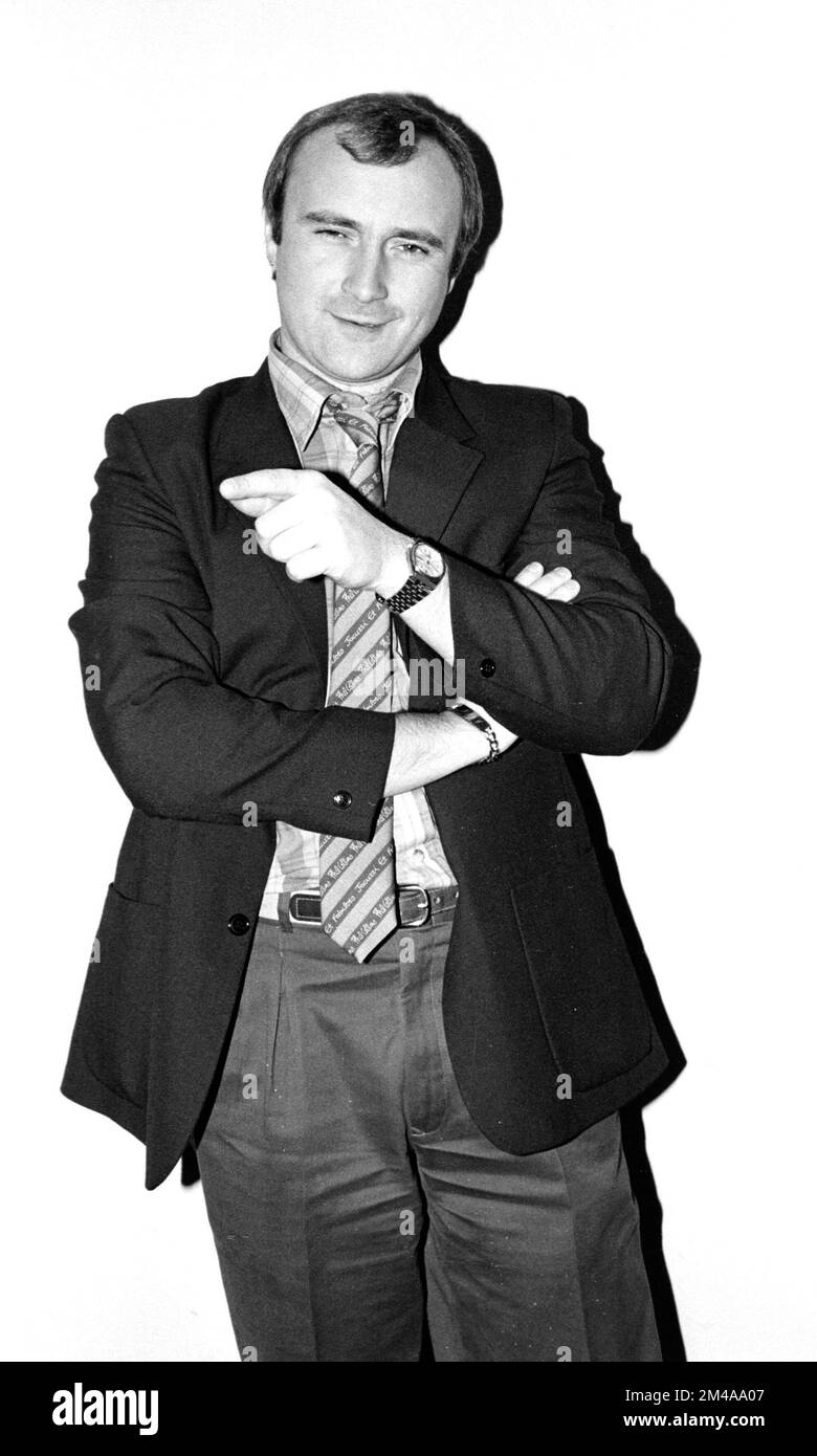 Phil Collins backstage at the TV show "Solid Gold". in 1983 Credit: Ron ...