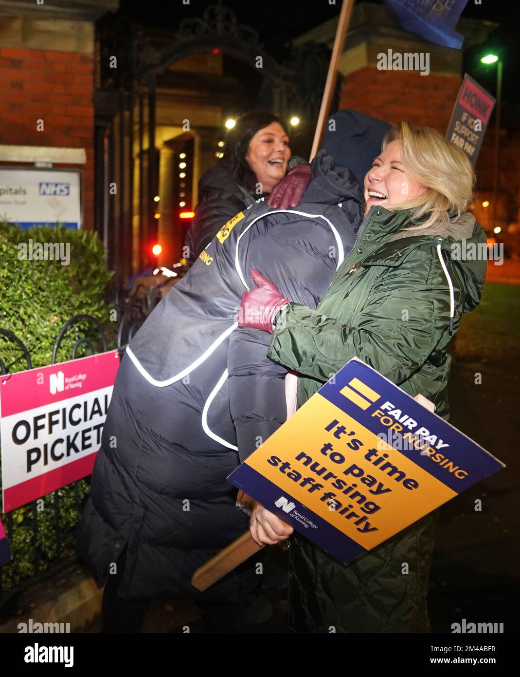 Royal College of Nursing (RCN) General Secretary Pat Cullen (right ...