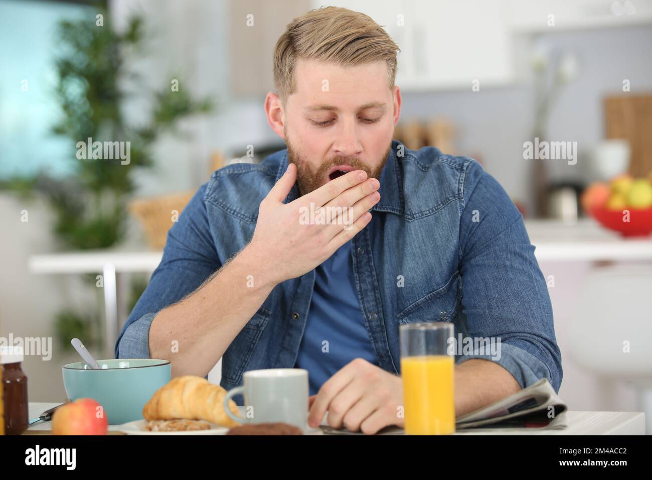 Man falling asleep during hi-res stock photography and images - Alamy