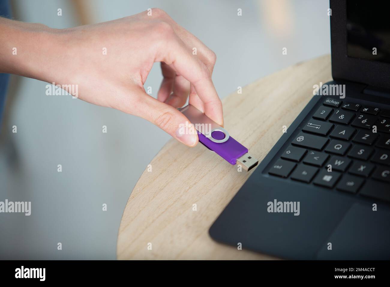 memory stick being inserted into a laptop Stock Photo - Alamy