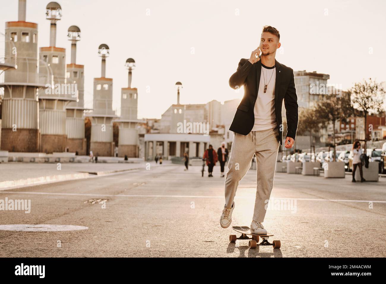 Vertical one young guy talking hi-res stock photography and images - Alamy