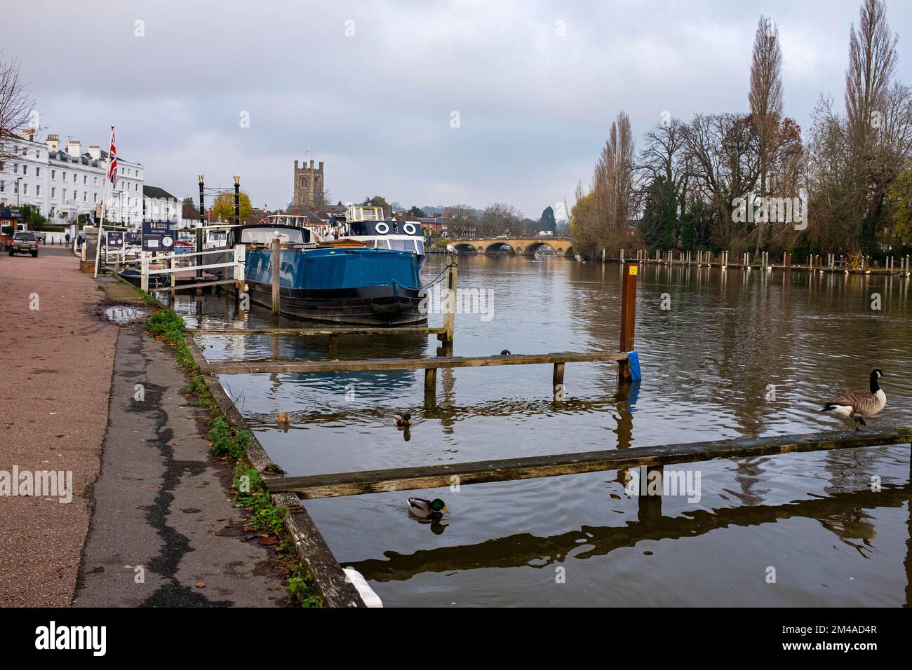 Britain rivers hi-res stock photography and images - Alamy