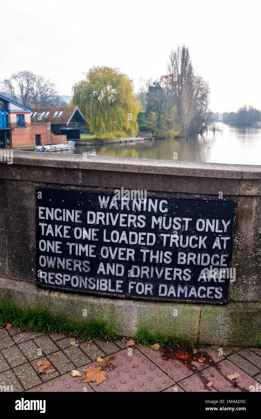 Quirky warning sign on bridge across the river at Henley-on-Thames ...