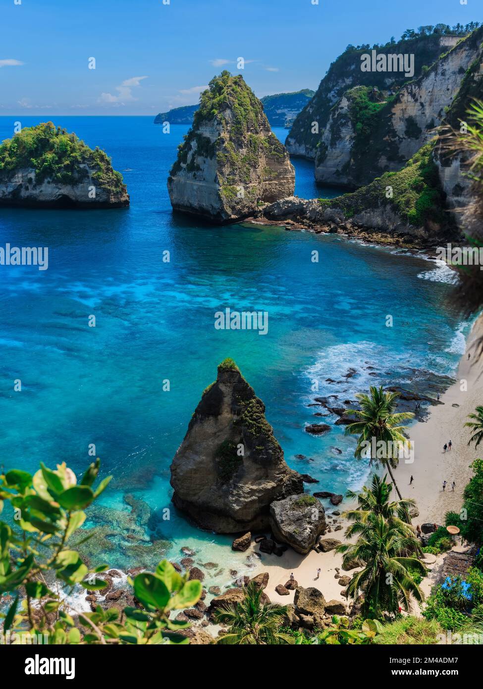 Diamond beach with blue ocean and scenic coastline with rocks and ...
