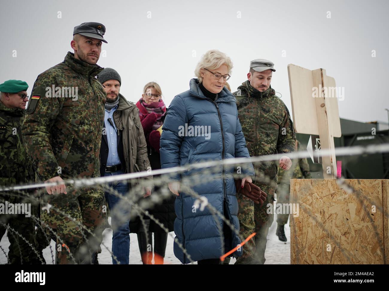 Lest, Slovakia. 20th Dec, 2022. Christine Lambrecht (SPD), Federal ...