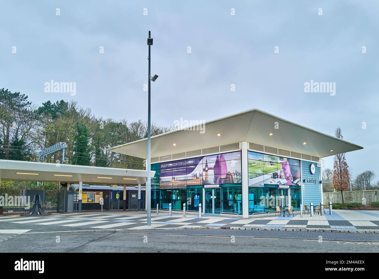 The ticket office and waiting room at the EMR rail station, Corby ...