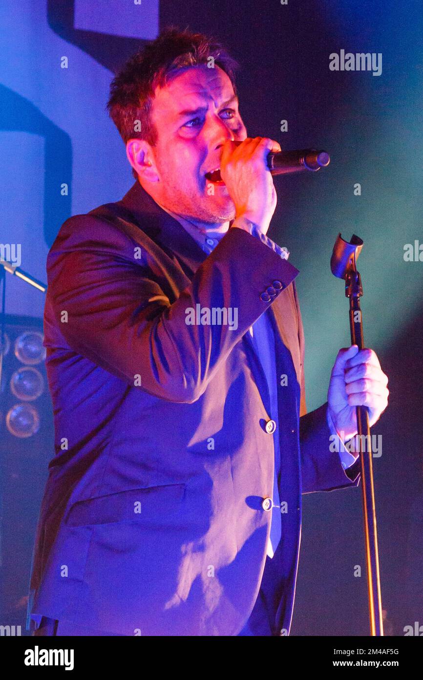 The Specials, Brixton Academy, 8th May 2009. Terry Hall, the lead ...
