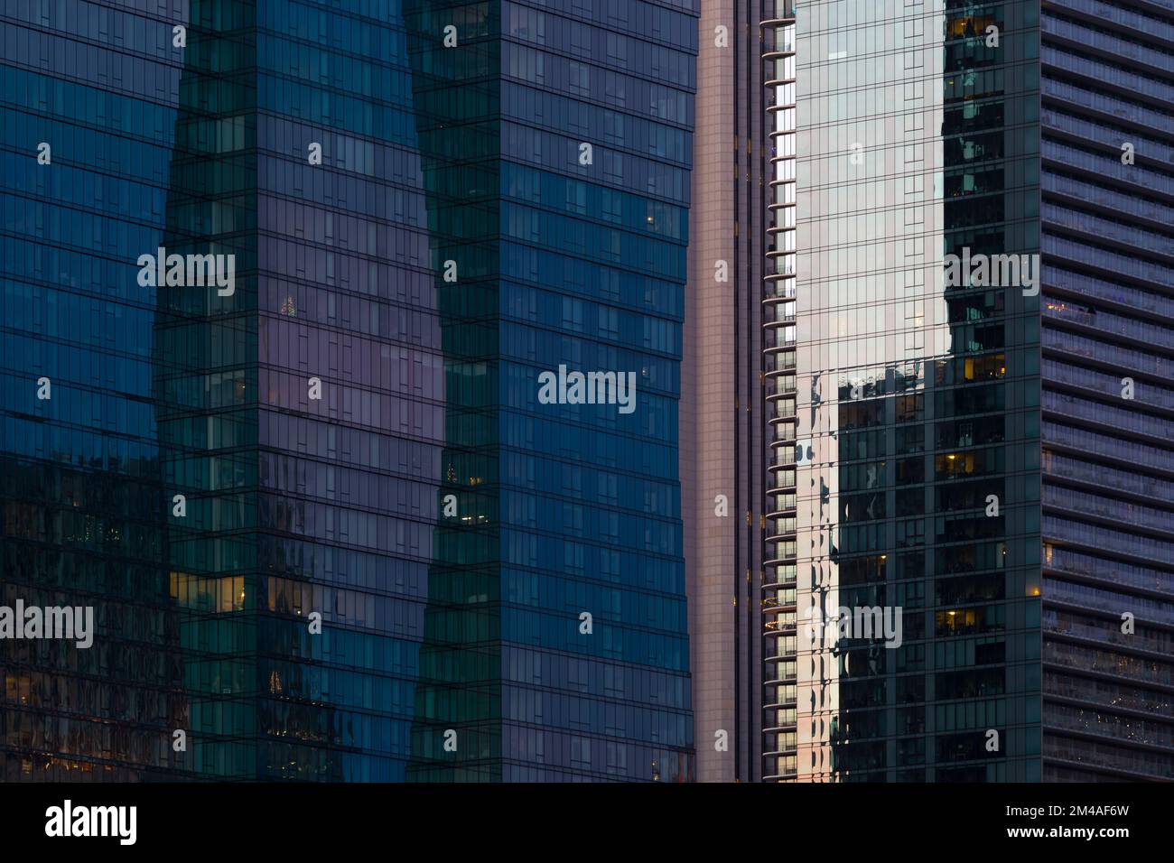 Facades of Chicago's downtown high-rise architecture Stock Photo - Alamy