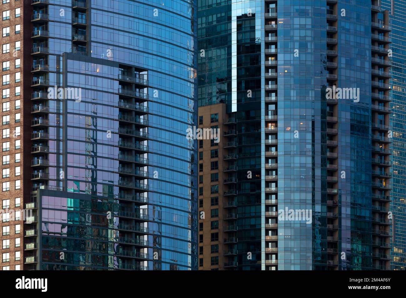 Facades of Chicago's downtown high-rise architecture Stock Photo - Alamy