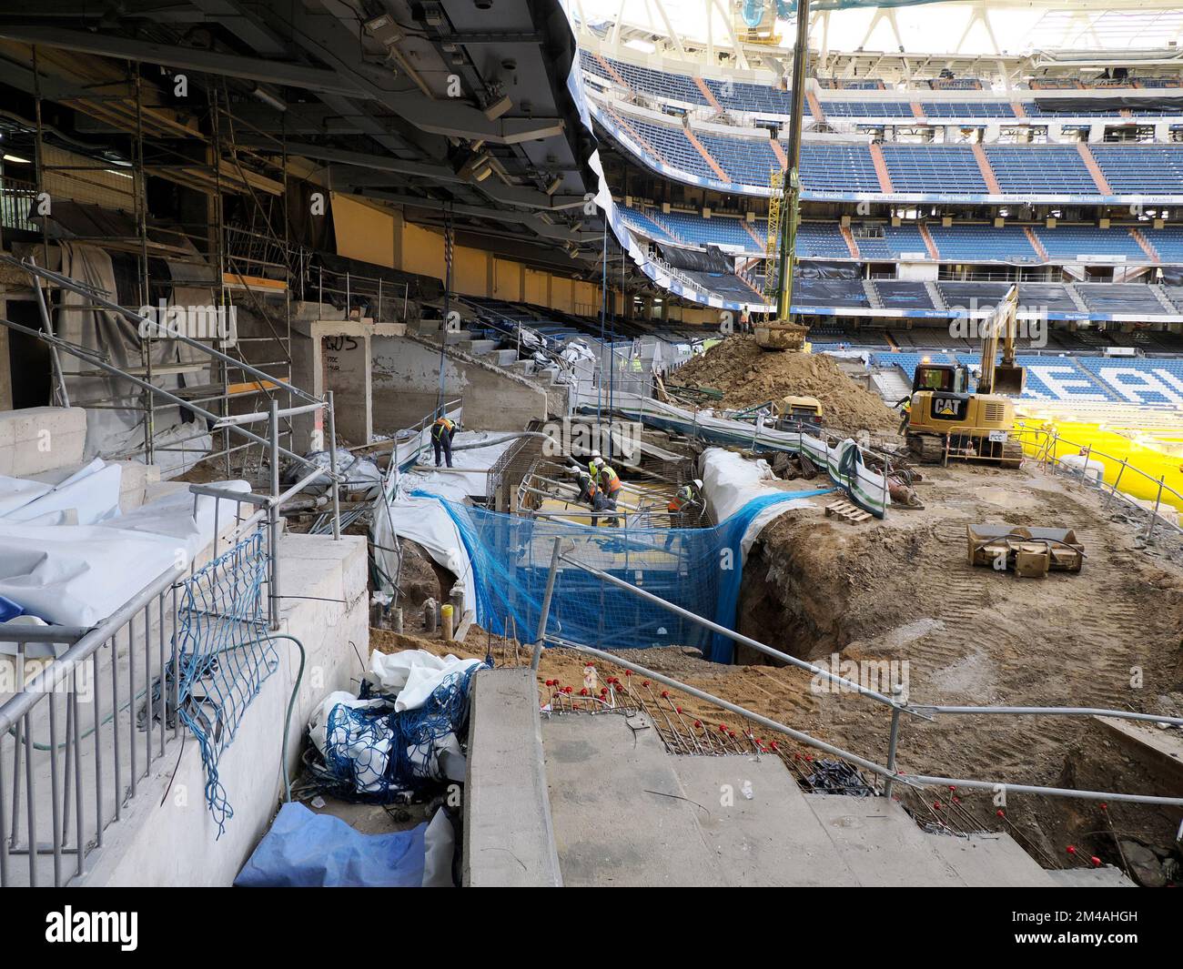 MADRID, SPAIN - DECEMBER 16, 2022: Renovation works in the Santiago ...
